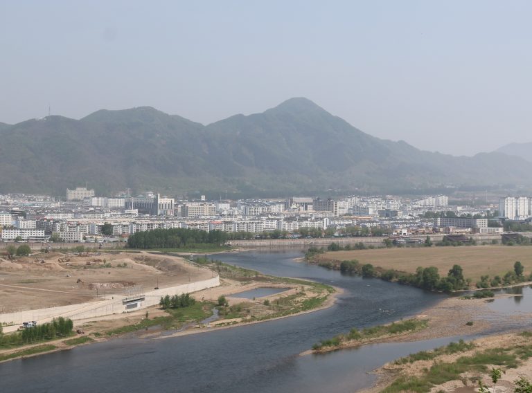 Manpo City Day Tour — Young Pioneer Tours