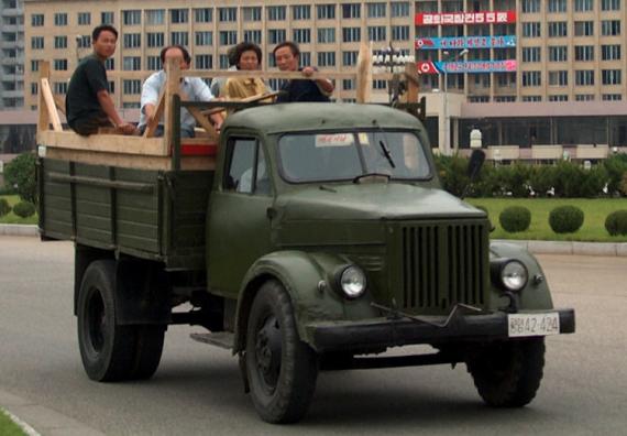 North Korean Cars -- made in the DPRK 2025 2023