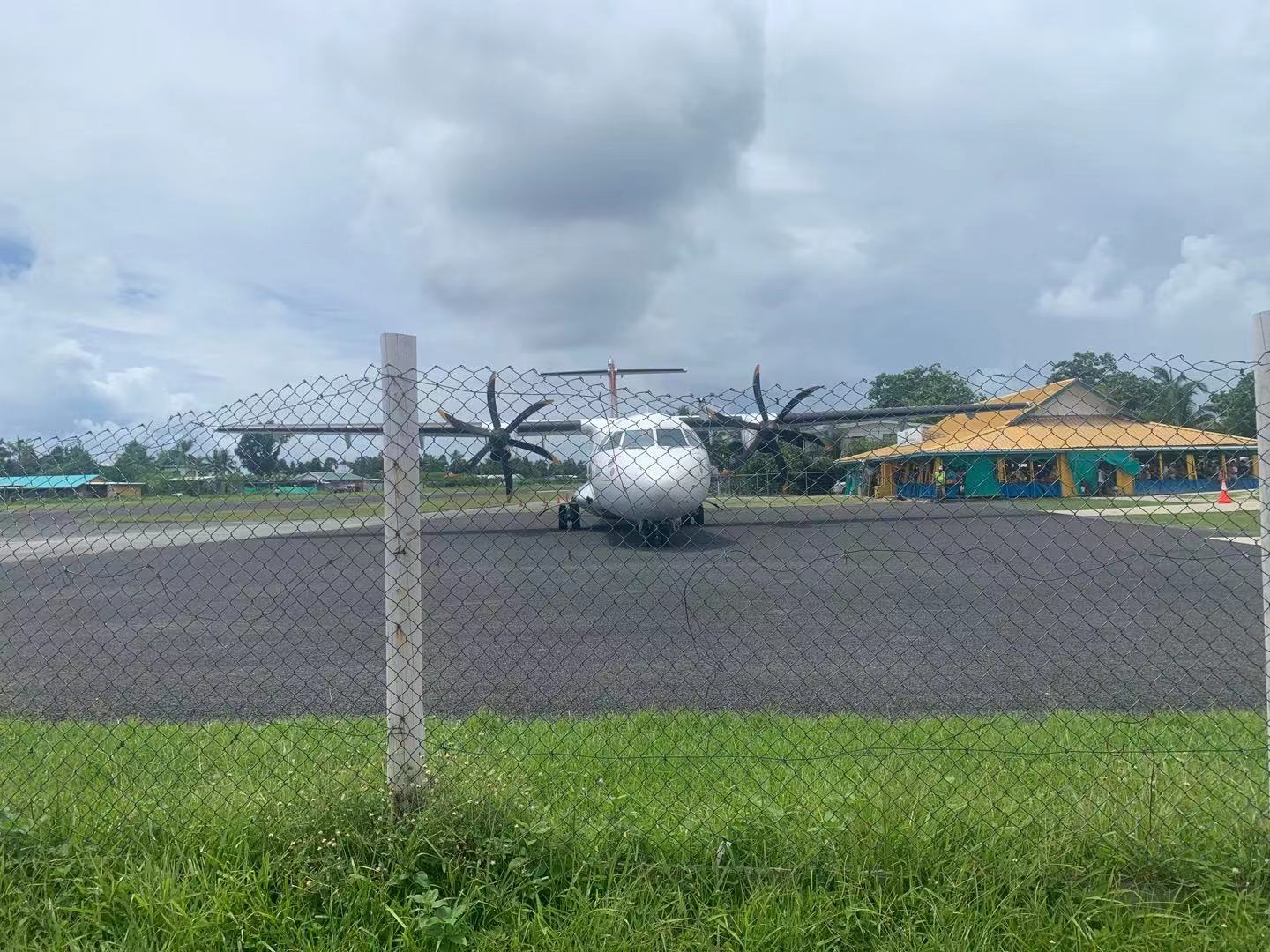 Guide to Funafuti International Airport — Young Pioneer Tours