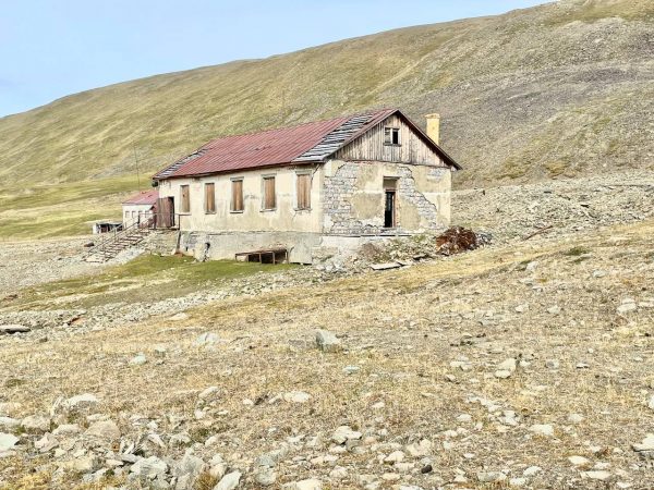 Grumant and Colesbukta the Soviet Ghost Towns — Young Pioneer Tours