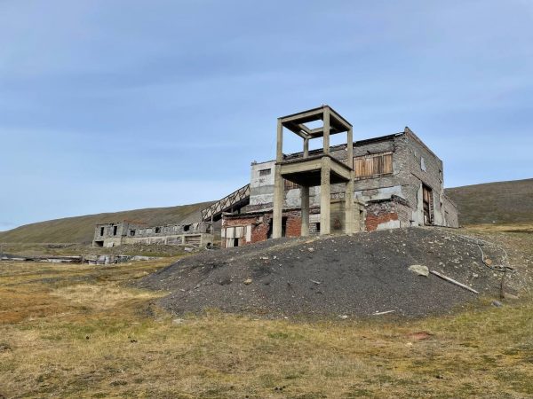 Grumant and Colesbukta the Soviet Ghost Towns — Young Pioneer Tours