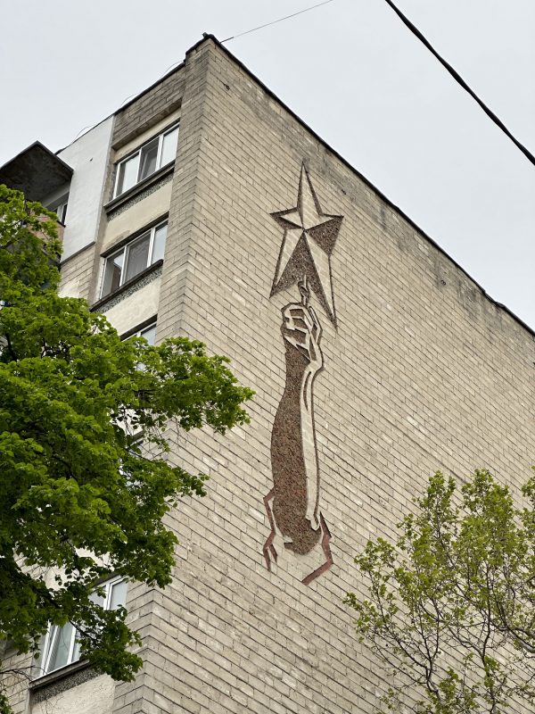 Chisinau Soviet Era Relics - Ultimate Guide 2025 — Young Pioneer Tours