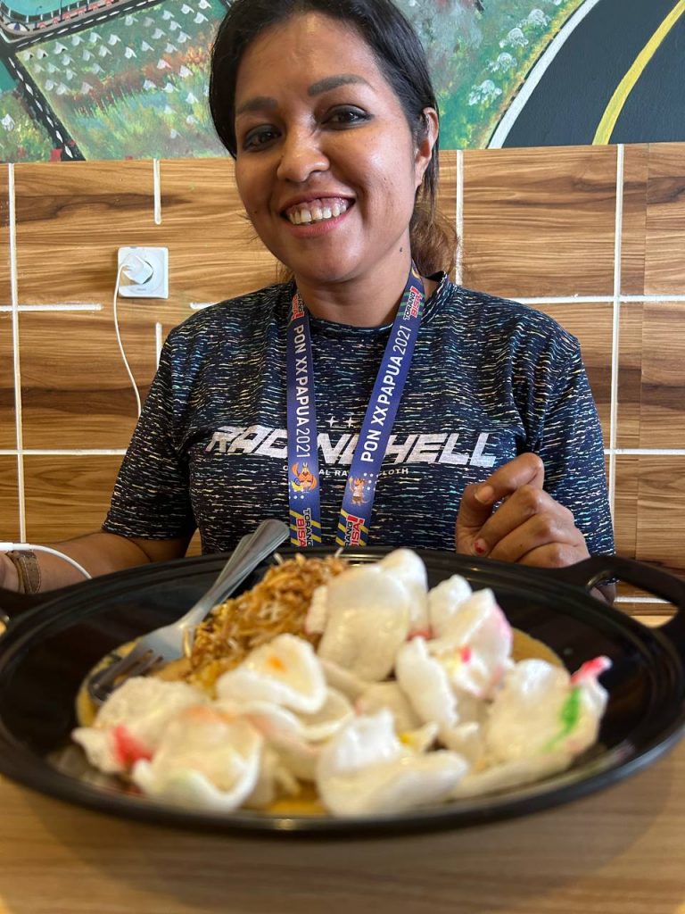 Wamena Guide - West Papua, Indonesia — Young Pioneer Tours