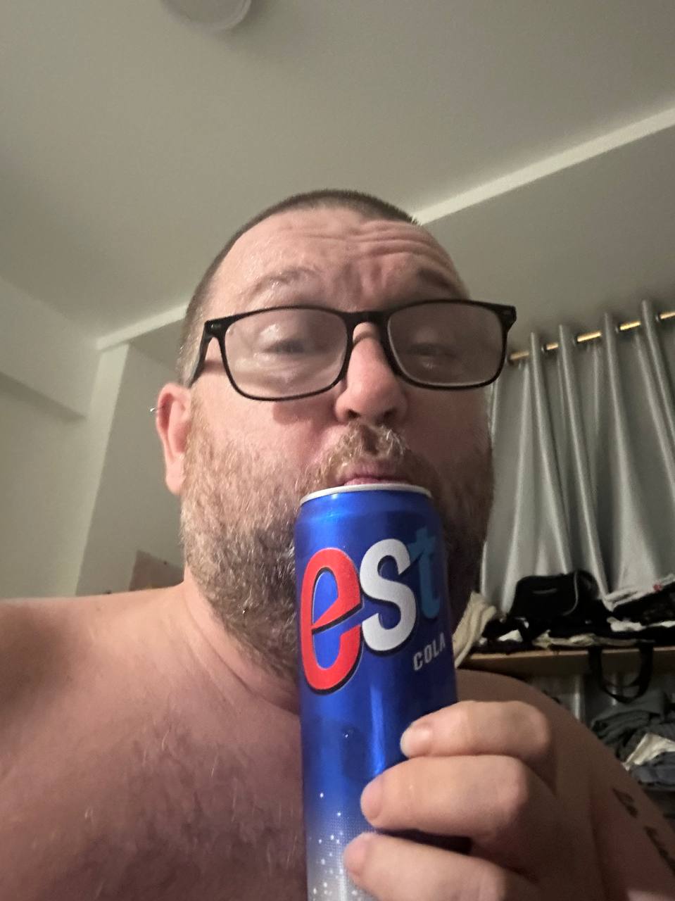 #ColaQuest - Est Cola — Young Pioneer Tours