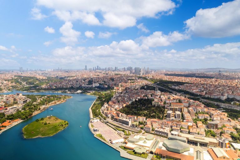 Investing in Turkey: Your Route to Citizenship and Beyond — Young ...