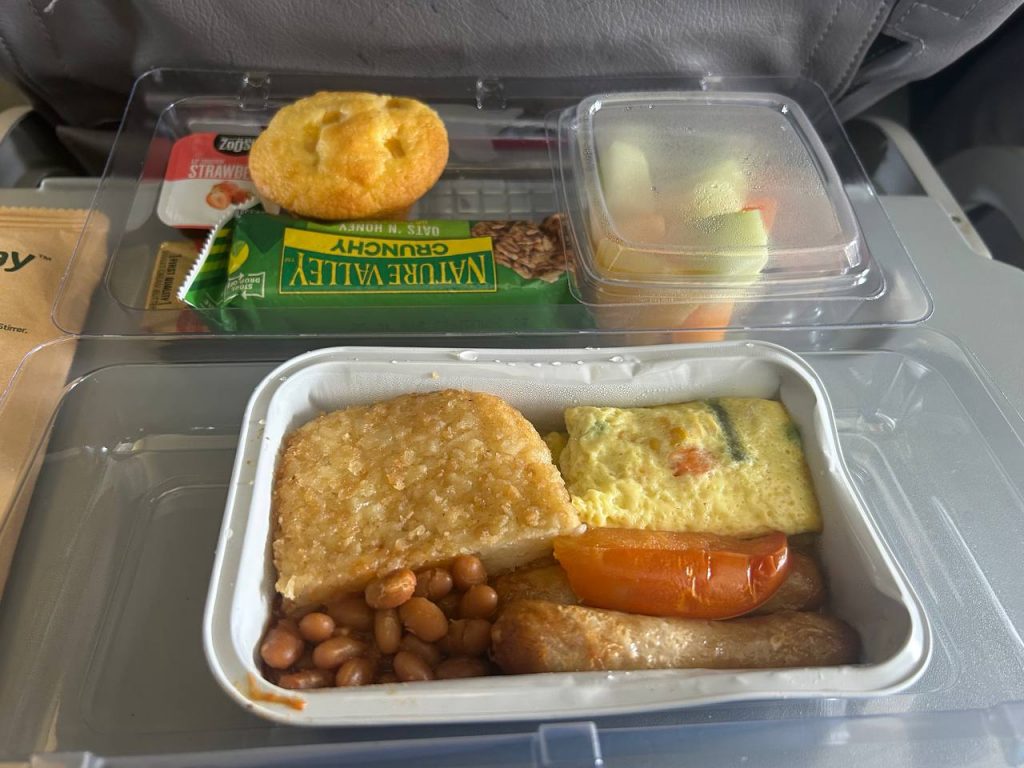 What Is It Like Taking the United Island Hopper? — Young Pioneer Tours