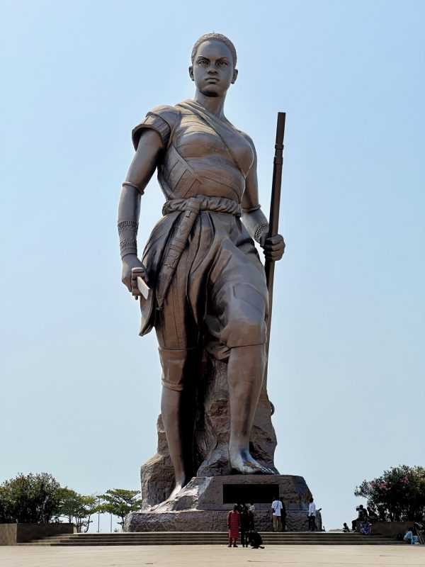 The incredible story of the Dahomey Amazons and the coolest Statue in ...