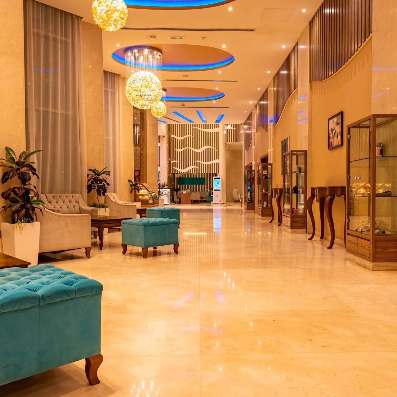 Nightlife Juba - The Pyramid Club — Young Pioneer Tours